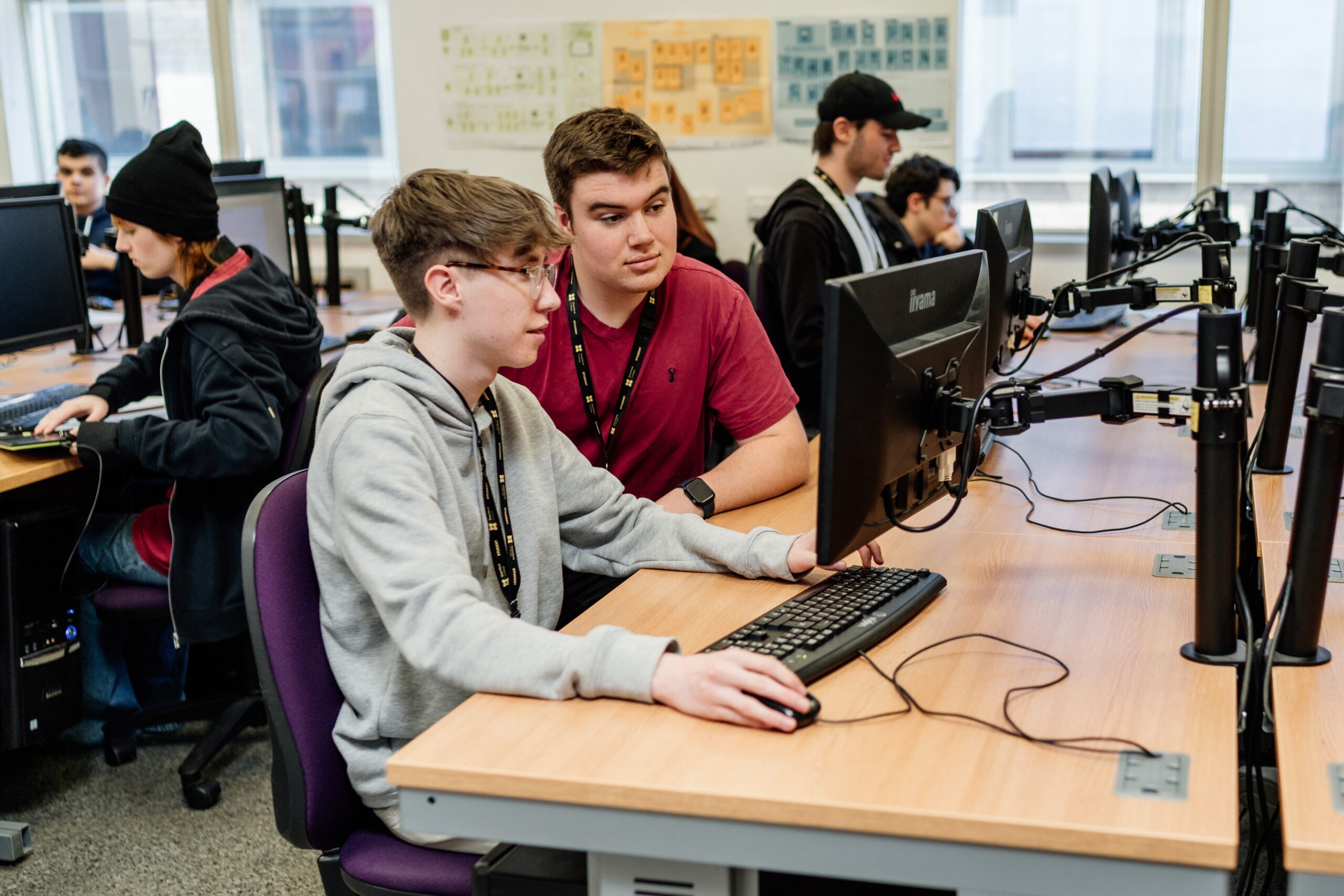 Creative Media Production (Extended) Diploma Level 3 - Stamford College